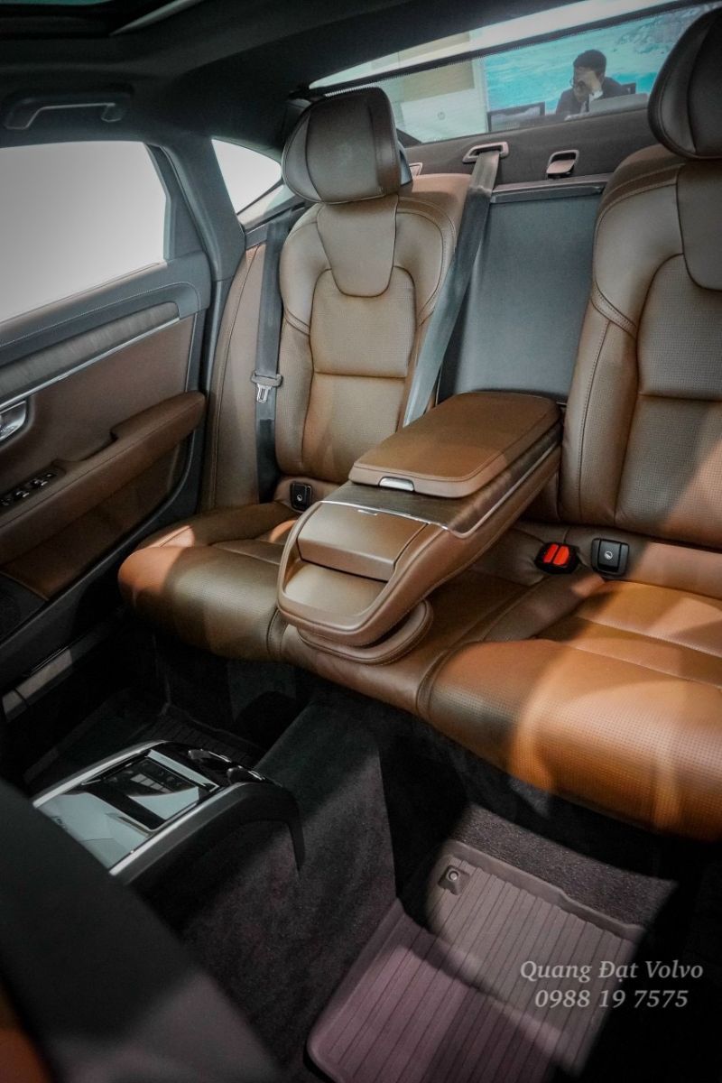 Volvo S90 Ultimate 2023 - Giá xe Volvo S90